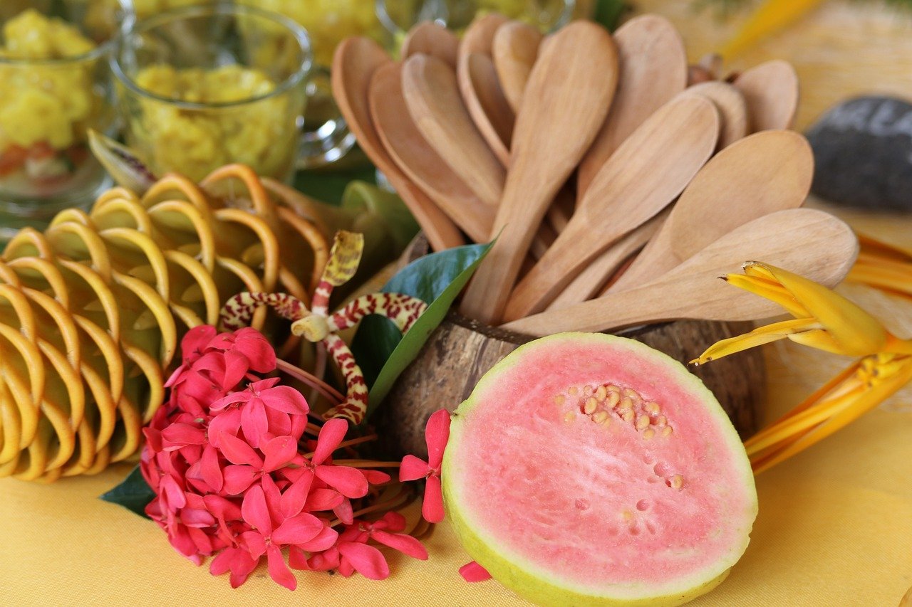 What Does Guava Taste Like?